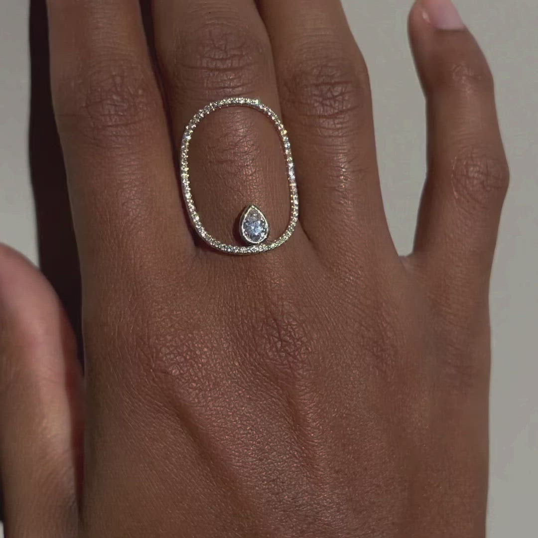 Pavé Pear Diamond Continuity Ring™ | White/Space